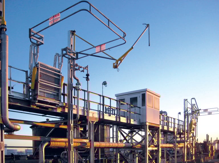 5 Ways Loading Arms Are Better Than Hoses At Improving Rail Safety